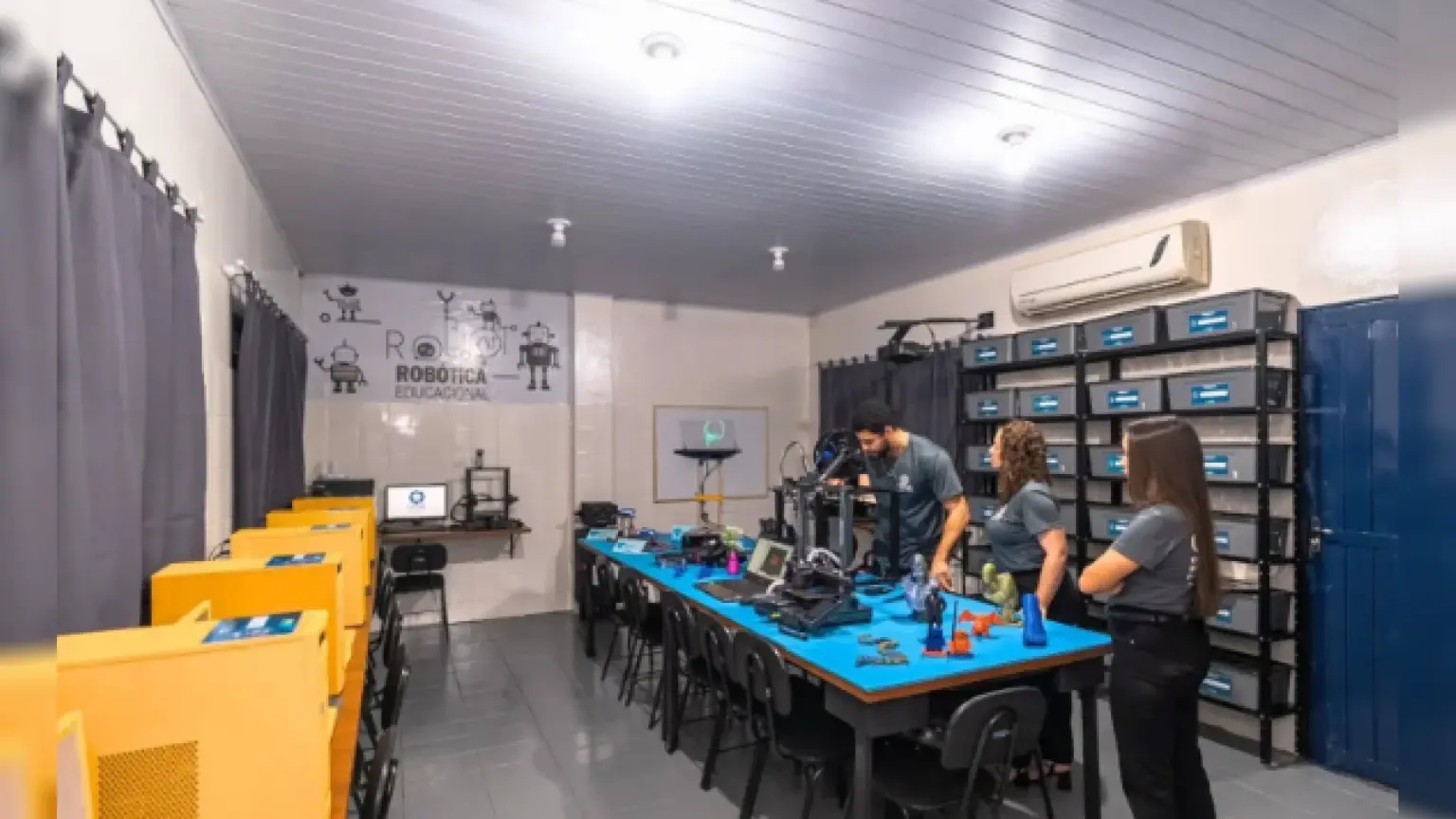 Rio Brilhante apresenta projeto de educação tecnológica em congresso ...